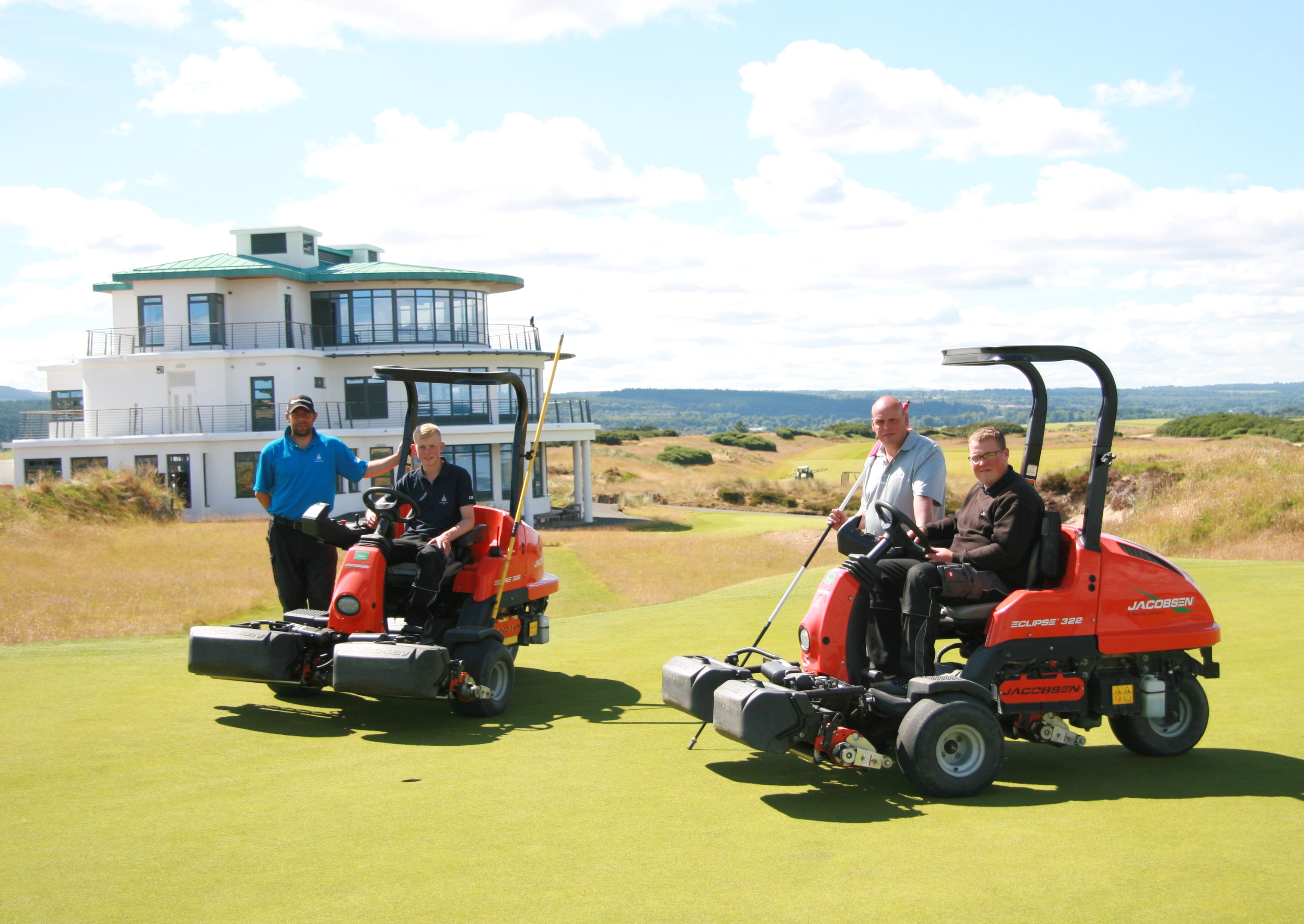 Apprentice greenkeepers pass first stage of work – GreenKeeping Magazine