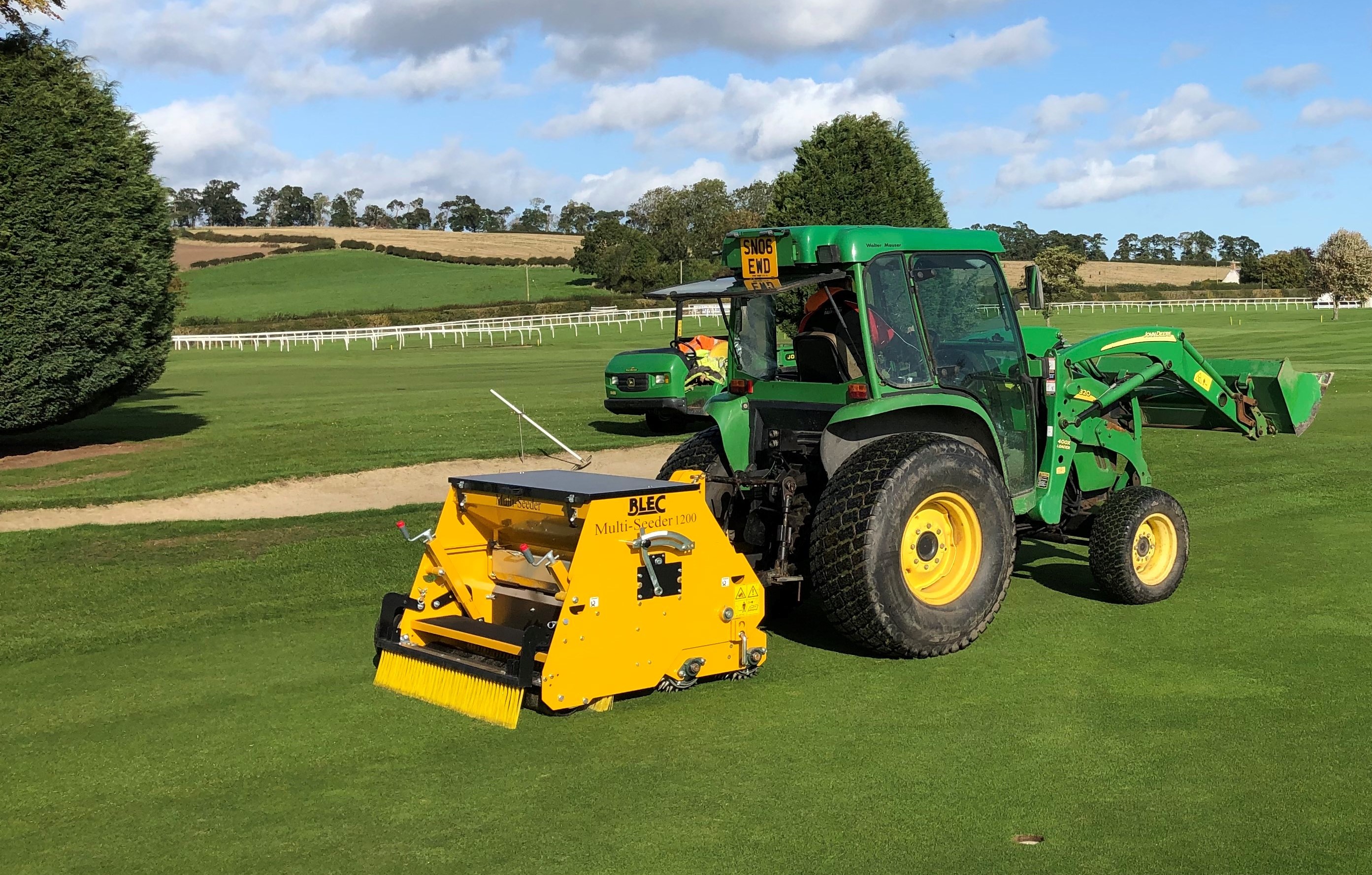 Here’s how the speed and accuracy of overseeding at Kelso Golf Club was ...