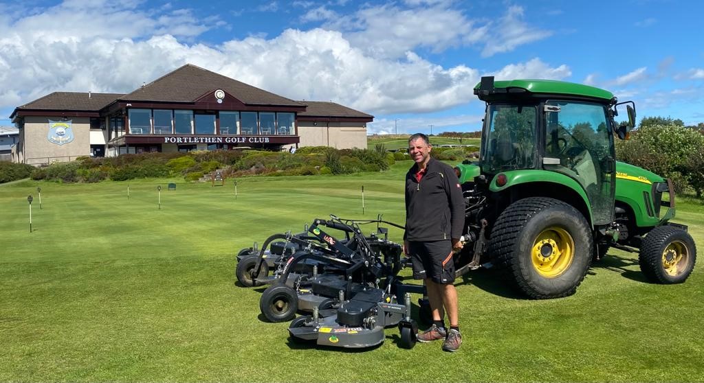 Meet the course manager: Neil Sadler – GreenKeeping Magazine