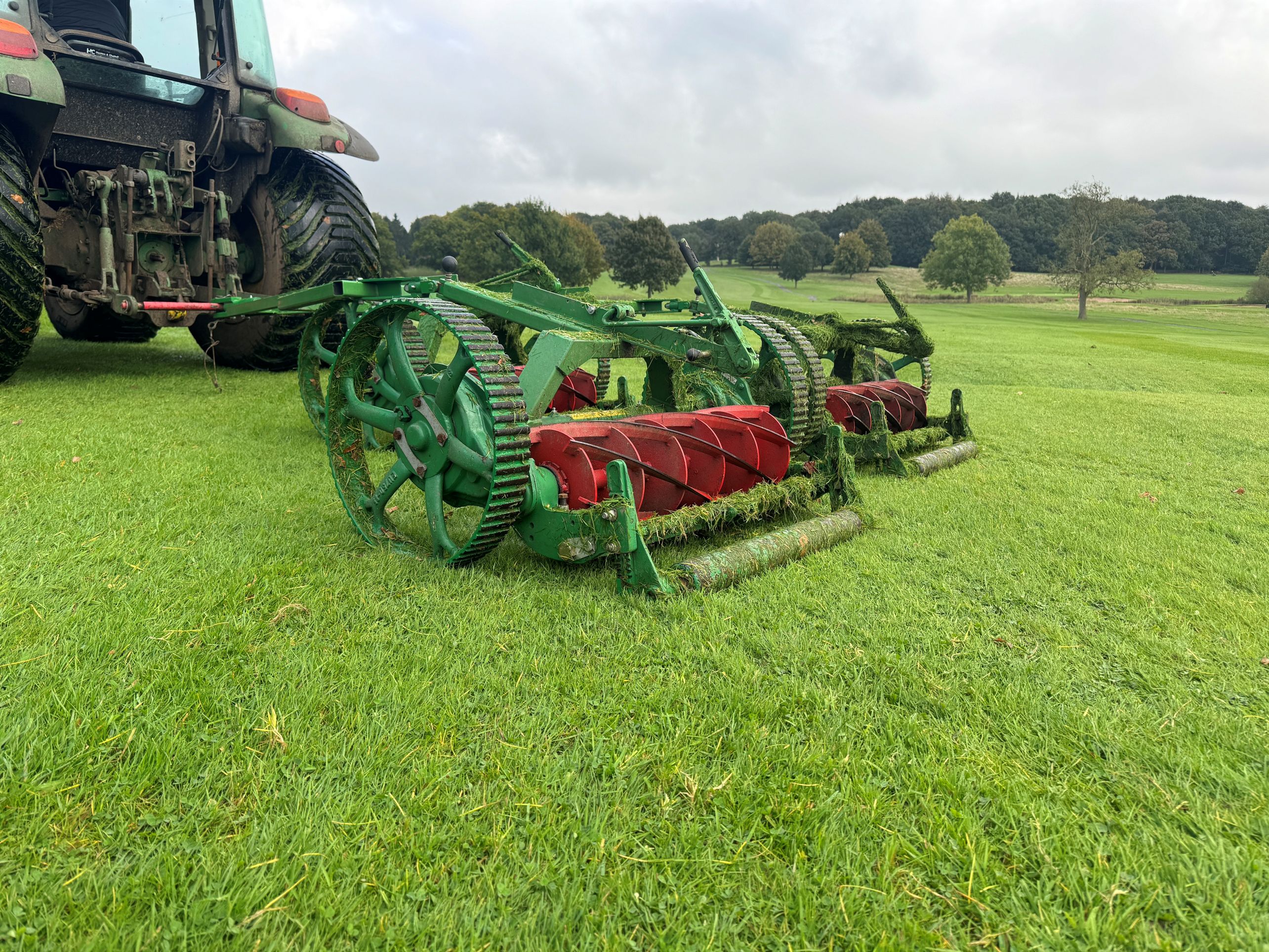 Howardson Group launches new Dennis Gang Mowers – GreenKeeping Magazine